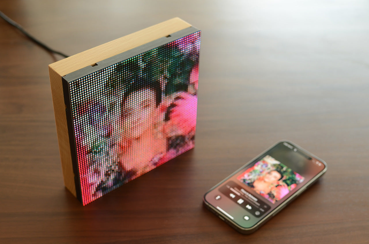 Tuneshine: Live album art display